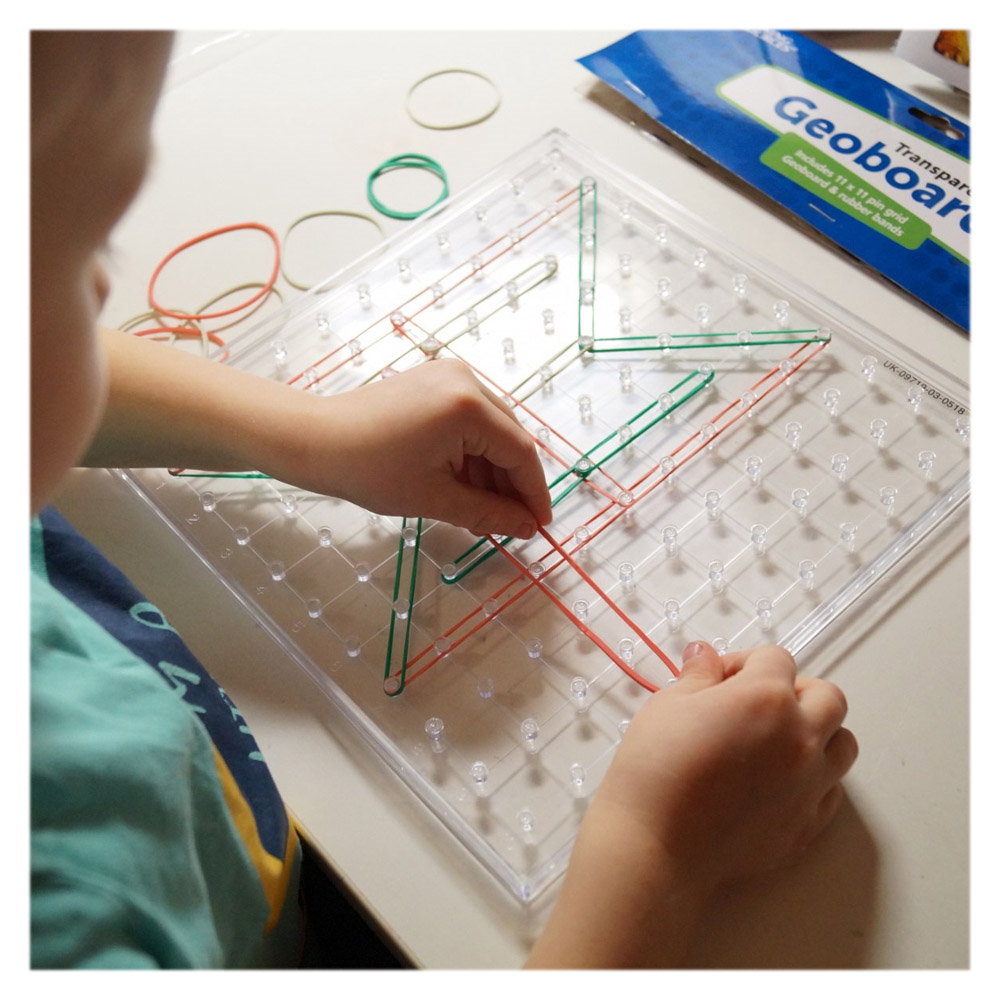 Geoboard, joc creativ cu elastice - Creatoys.ro
